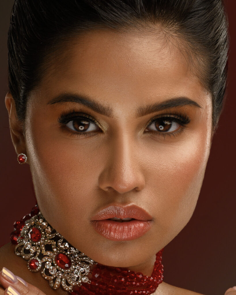 La misteriosa belleza de Britney Wiedeman da la pelea por la corona del ...